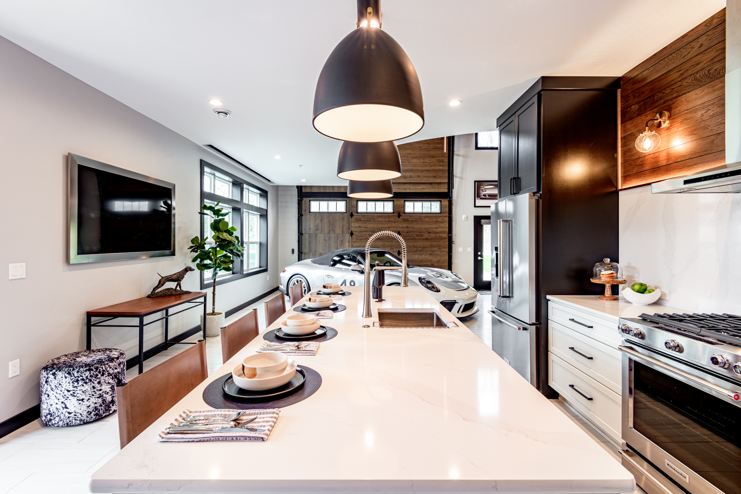 Elkhart Lake Car Condo Renovation